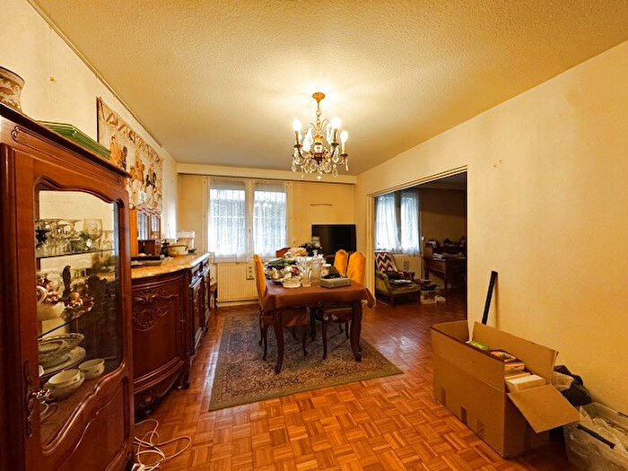 Appartement à vendre - Saint-Étienne, Montaud - 6 pièces - 4 chambres