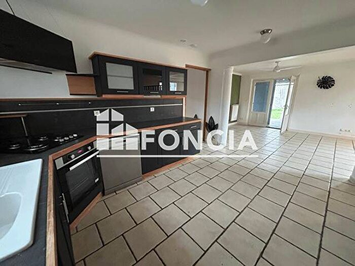 Maison à louer - Urbain Nord, Bagnols-sur-Cèze - 3 pièces - 2 chambres