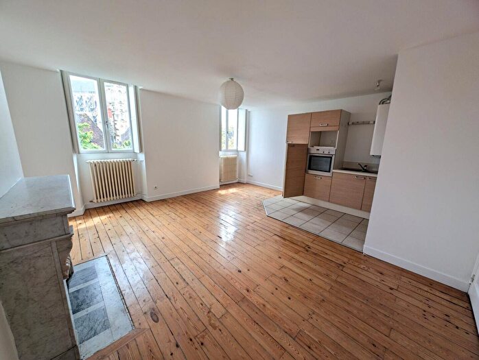 Appartement 4 pièces à louer à Centre Ville, Bourges