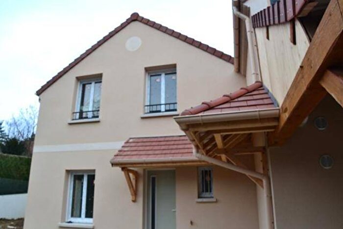 Maison à louer - Létang-la-Ville - 7 pièces - 5 chambres