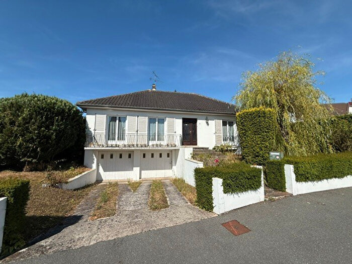 Maison 5 pièces à vendre à Rivery