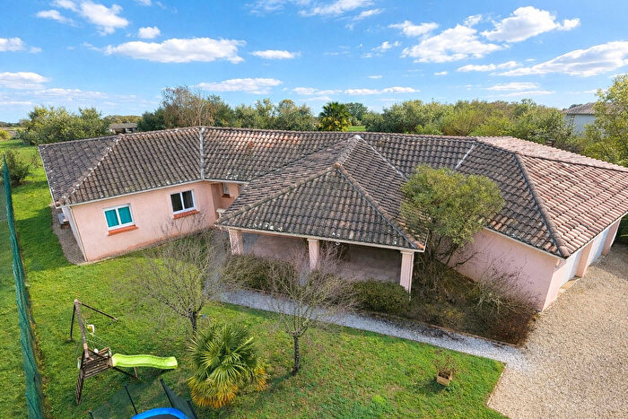 Maison à vendre - Villebrumier - 5 pièces - 4 chambres