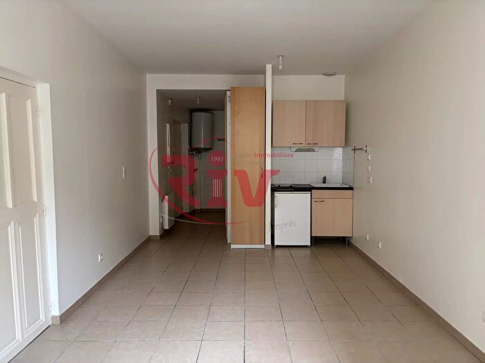 Appartement à louer - Vienne, Centre-ville - 1 pièce