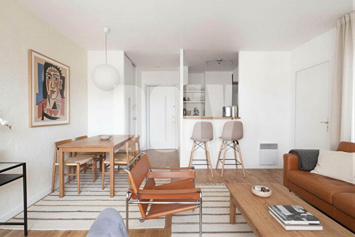 Appartement à vendre - Paris e , Croulebarbe - 2 pièces - 1 chambre