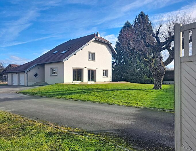 Maison à vendre - Saône - 5 pièces - 3 chambres