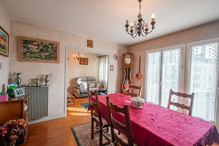 Appartement à vendre - Clermont-Ferrand - 3 pièces - 2 chambres