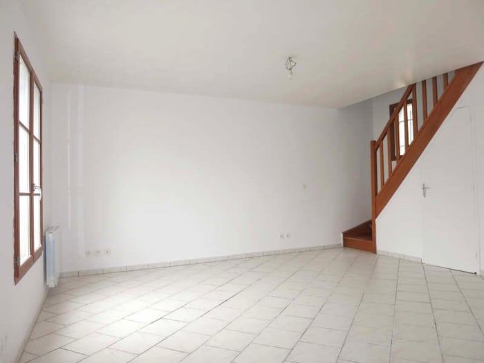 Maison 3 pièces à louer à postalCode