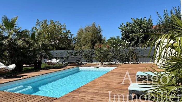 Maison 7 pièces à Sainte-Marie-la-Mer, à vendre