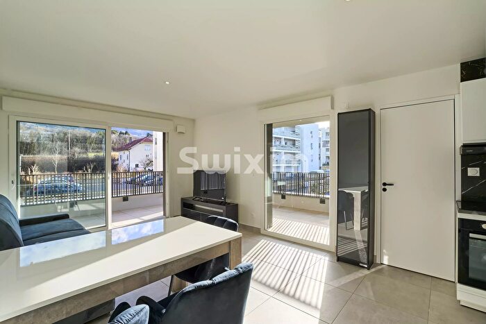 Appartement à vendre - Collonges-sous-Salève - 3 pièces - 1 chambre