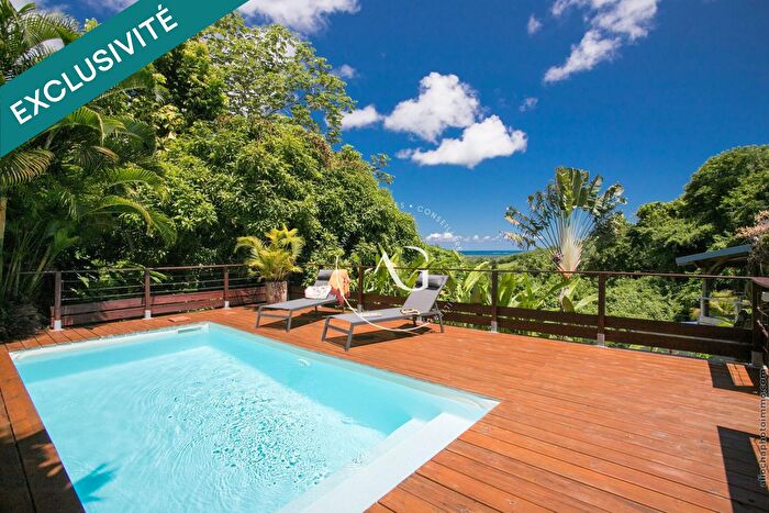 Maison à vendre - Le Marin - 10 pièces - 8 chambres