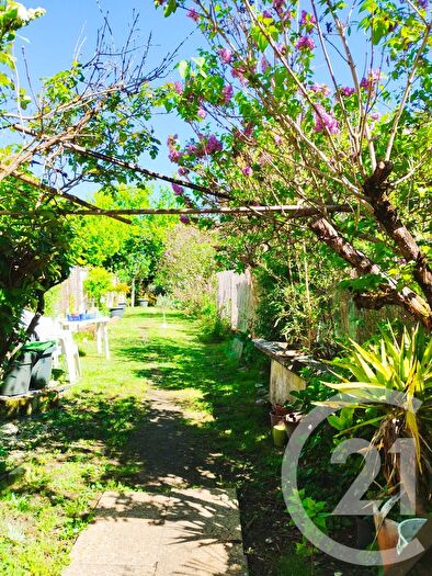 Maison à vendre - Angoulême, Victor Hugo - 4 pièces - 3 chambres
