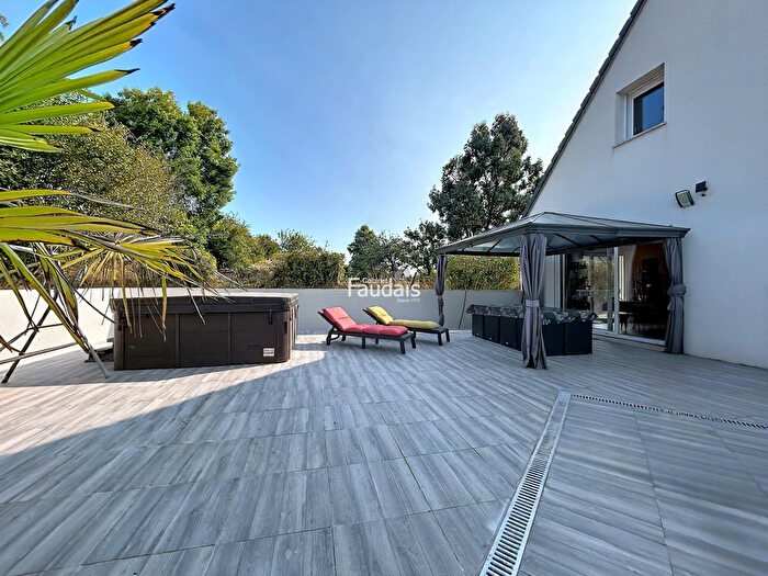Maison 8 pièces à vendre à Coigny