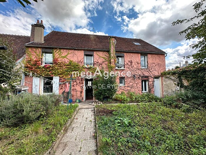 Maison à vendre - Villeneuve-lArchevêque - 7 pièces - 6 chambres