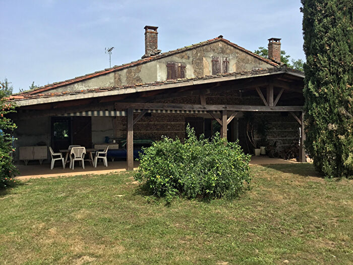 Maison à vendre - Lévignac - 8 pièces - 4 chambres