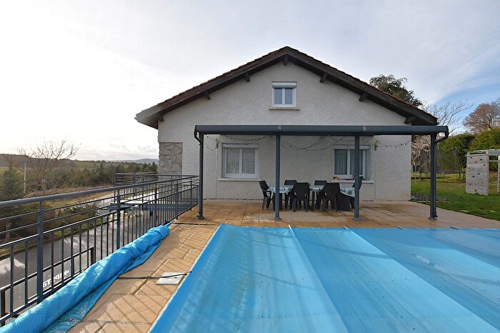 Maison à vendre - La Chapelle-dAurec - 5 pièces - 4 chambres