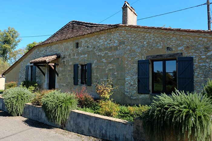 Maison à vendre - Lauzun - 6 pièces - 3 chambres