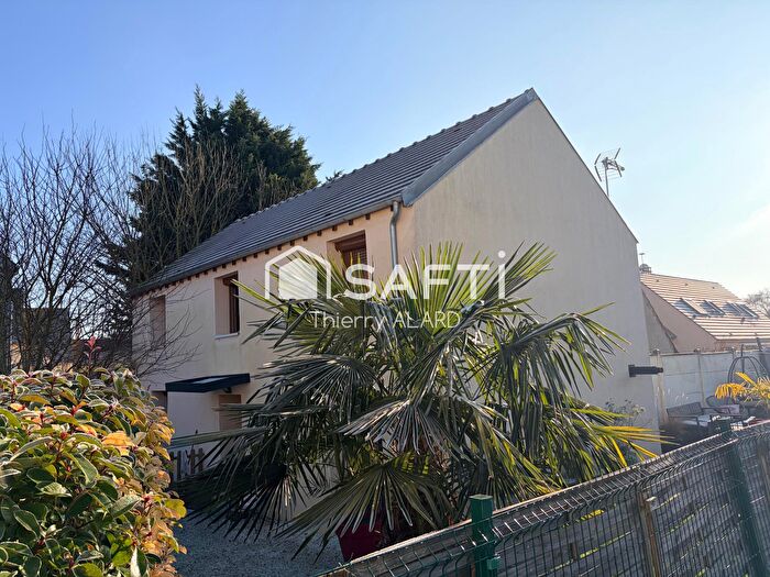 Maison à vendre - Le Mesnil-en-Thelle - 4 pièces - 2 chambres