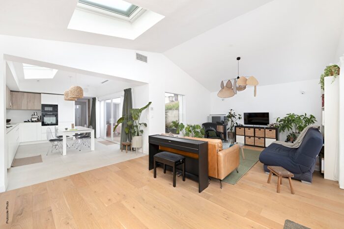 Maison à vendre - Aucamville - 4 pièces - 3 chambres