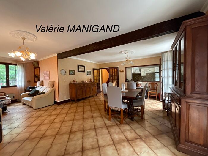 Maison à vendre - Tocane-Saint-Apre - 7 pièces - 4 chambres