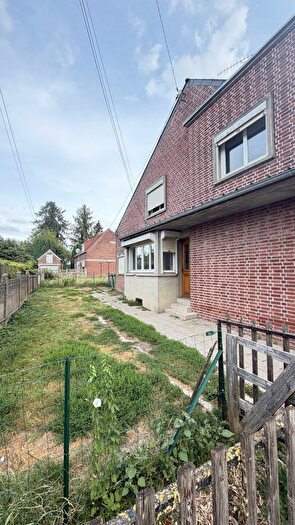 Maison 4 pièces à Englefontaine, à louer
