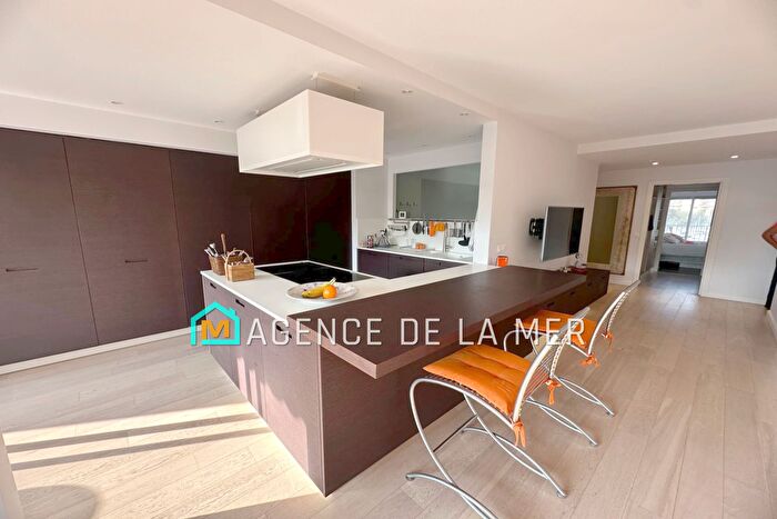 Appartement 4 pièces à vendre à Mandelieu-la-Napoule, La Napoule