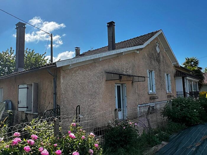 Maison à vendre - Notre-Dame-de-Sanilhac - 5 pièces - 3 chambres