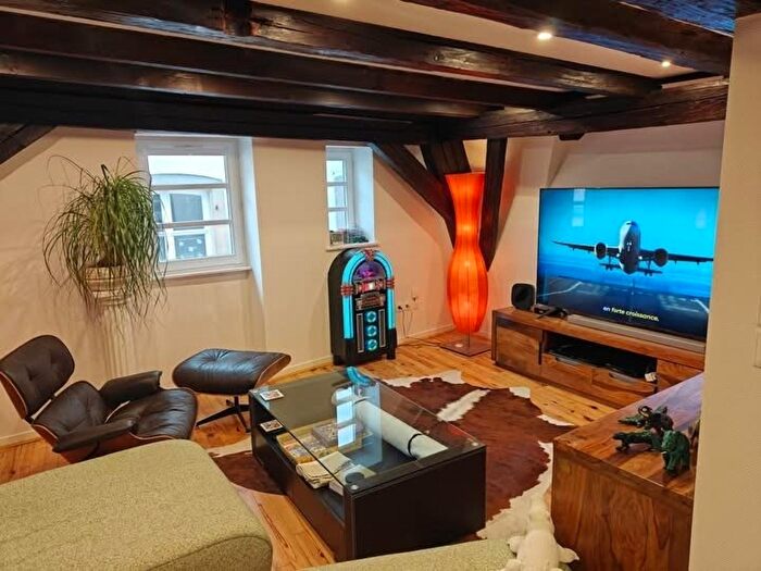Appartement 3 pièces à Strasbourg, Centre-ville, Mairie, à vendre