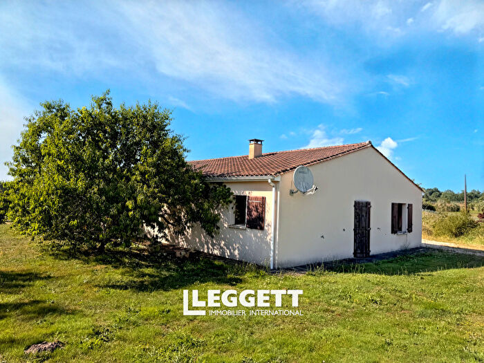Maison 4 pièces à Oriolles, à vendre