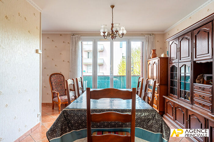 Le Mesnil-le-Roi - Appartement 3 pièces à vendre