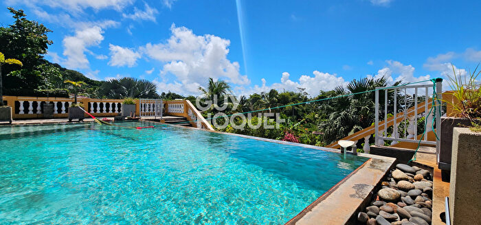 Maison à vendre - Remire-Montjoly - 6 pièces - 4 chambres