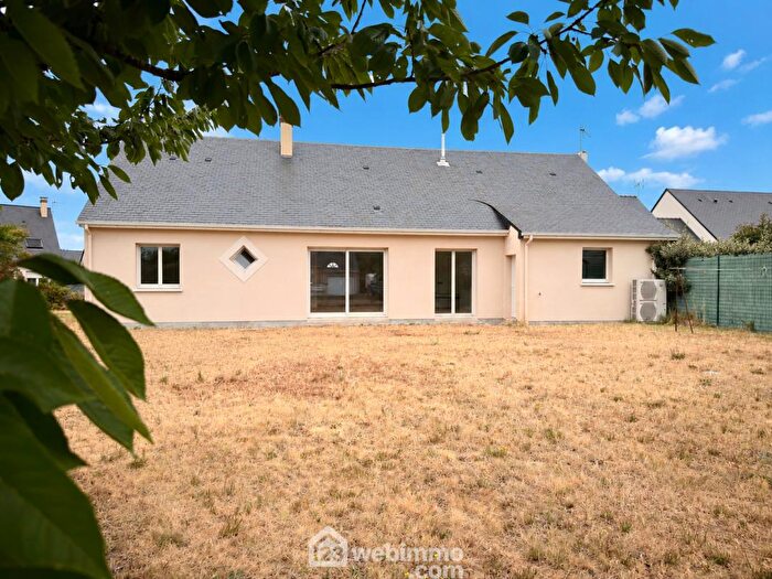 Maison 4 pièces à Beaufort-en-Vallée, à vendre