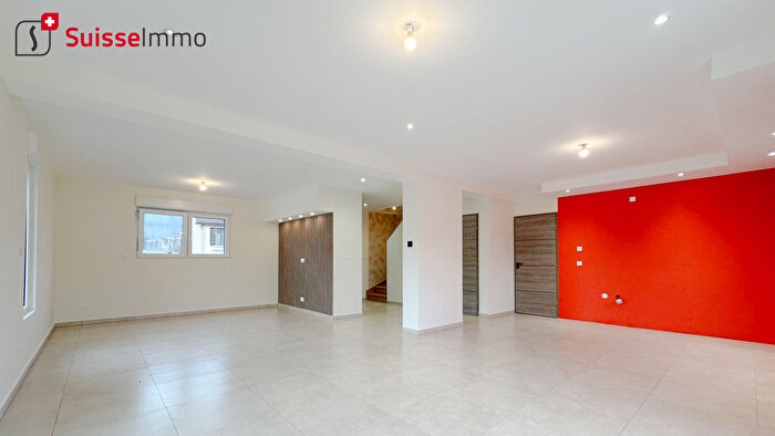 Maison à vendre - Voujeaucourt - 5 pièces - 3 chambres