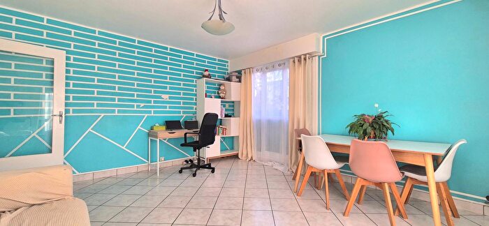 Appartement à vendre - Yerres, Rives de lYerres, Tournelles - 2 pièces - 1 chambre