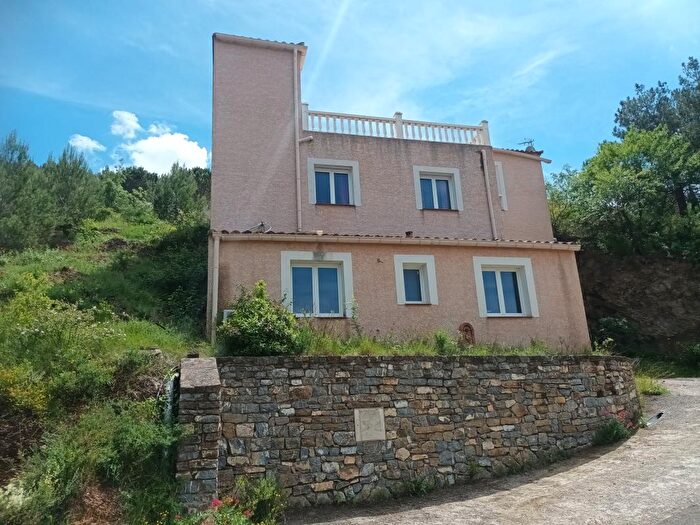 Maison 7 pièces à vendre - Villeneuve-les-Corbières