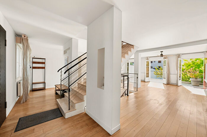 Maison 7 pièces à vendre à Clamart, Percy, Schneider