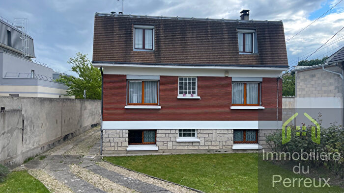 Maison 5 pièces à vendre à Neuilly-Plaisance, Rennouillères