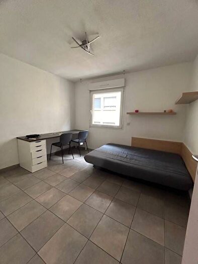 Appartement à louer - La Roseraie, Toulon - 1 pièce