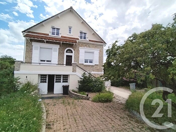 Maison à vendre - Nevers, Maupas, Victor-Hugo - 7 pièces - 5 chambres