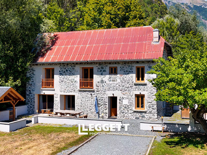 Maison 5 pièces à Le Bourg-d'Oisans, à vendre