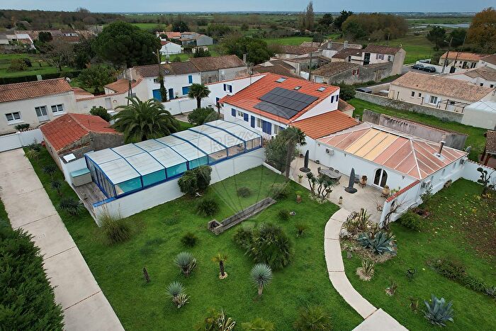 Marennes : Maison 6 pièces à vendre