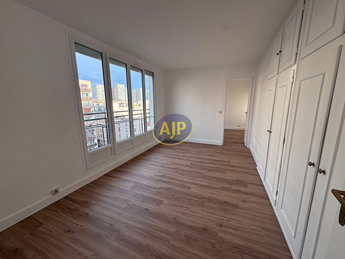Appartement à louer - Paris e , Violet, Commerce - 2 pièces - 1 chambre