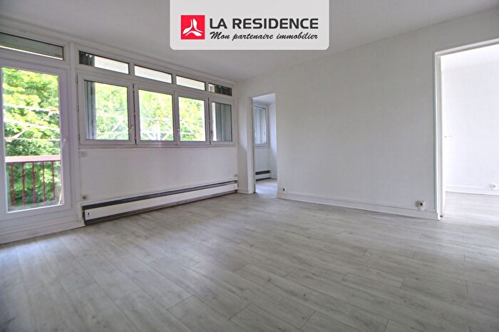 Appartement à vendre - Verneuil-sur-Seine - 4 pièces - 3 chambres