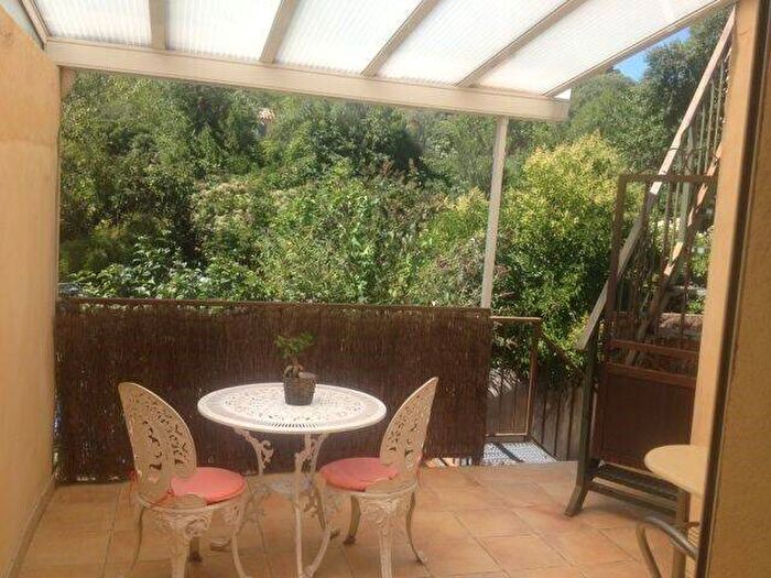 Appartement à louer - Camplanier, Nîmes - 1 pièce