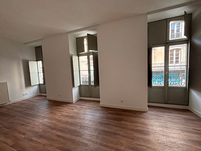 Appartement à louer - Laval, Les Fourches - 3 pièces - 1 chambre