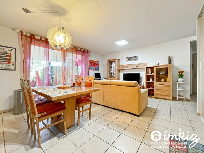 Appartement à vendre - Fuveau - 3 pièces - 2 chambres