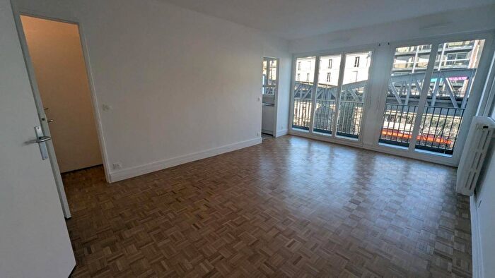 Appartement à louer - Dupleix-Motte Picquet, Paris ème arrondissement - 1 pièce