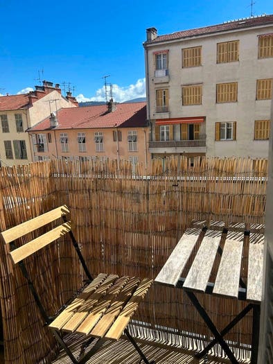 Libération, Nice : Appartement 3 pièces à louer