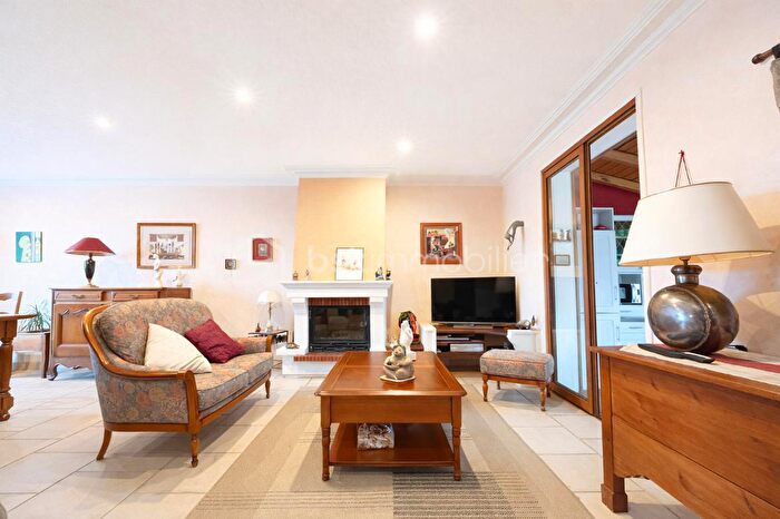 Maison à vendre - Cholet, Bretagne - 6 pièces - 2 chambres