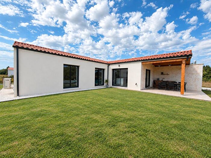 Thénac - Maison 4 pièces à vendre