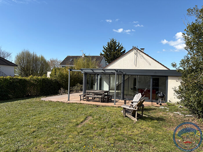 Maison à vendre - Rochecorbon - 7 pièces - 5 chambres